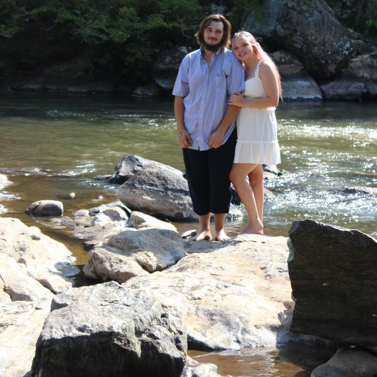 Chelsea Hodges-dean and Christopher Selvidge's Wedding Website