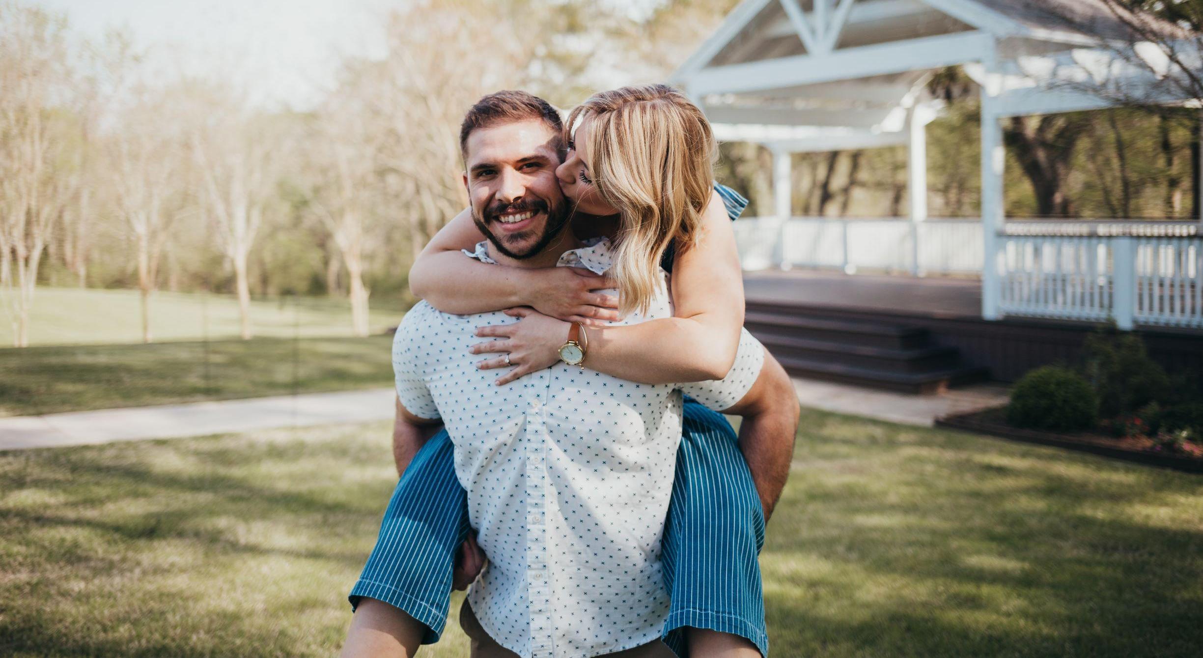 Hannah Matlock and Thacher Riddle's Wedding Website