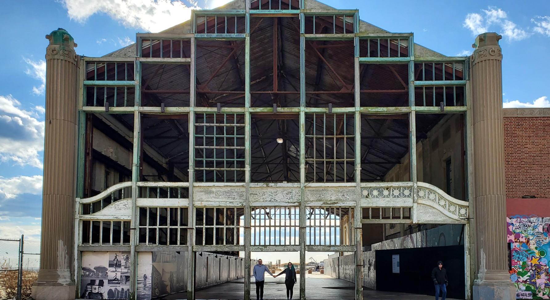 Shannon Brown and Nick Caringi's Wedding Website