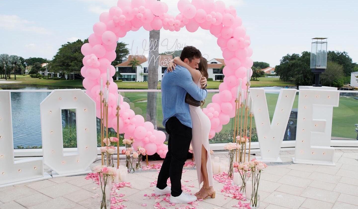 Brett Apter and Hailey Rosenbaum's Wedding Website