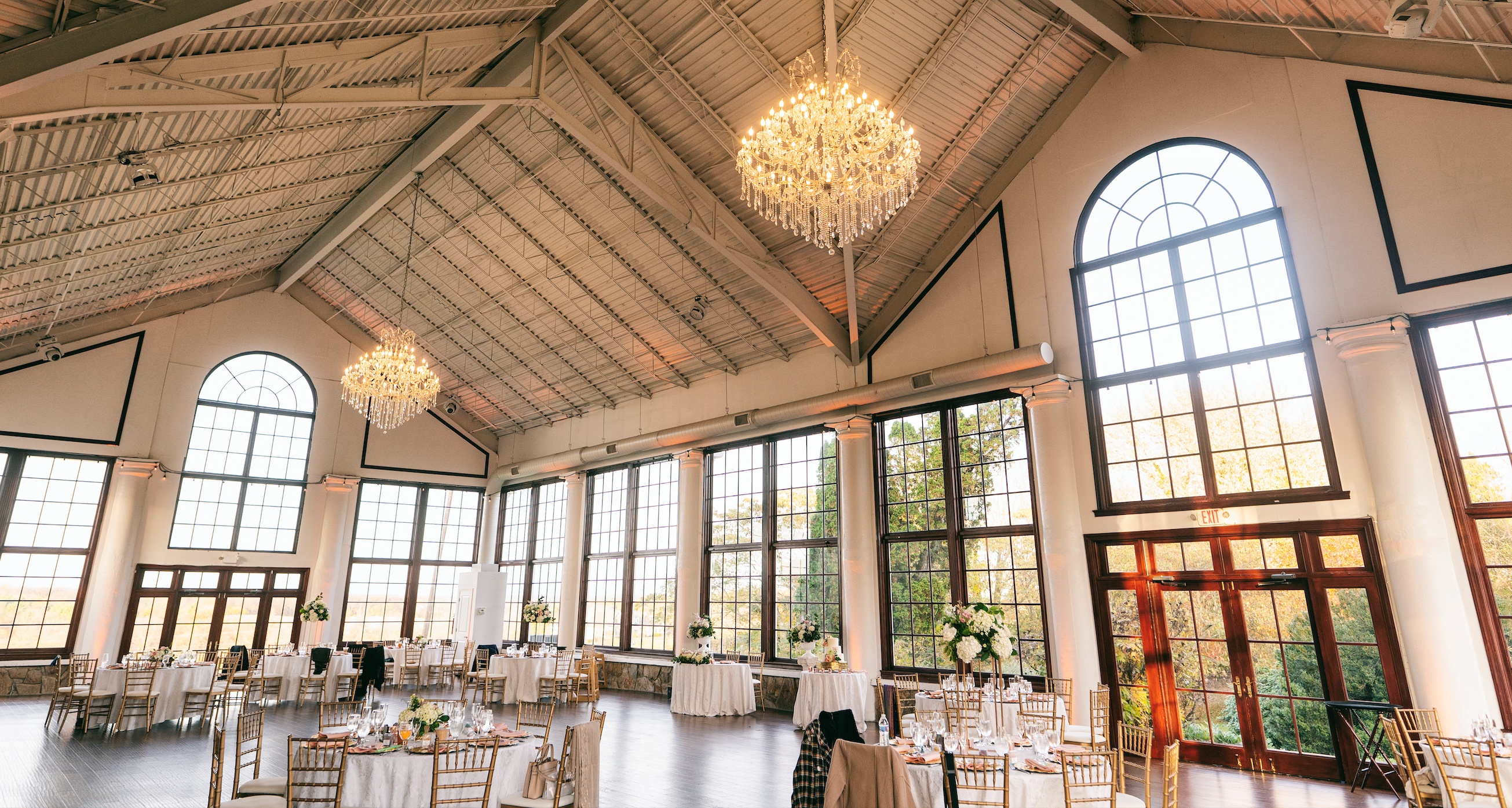 RASPBERRY PLAIN MANOR - Wedding Venues - Zola