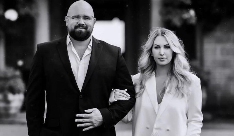Shannon Stowell and Barrett Stowell's Wedding Website