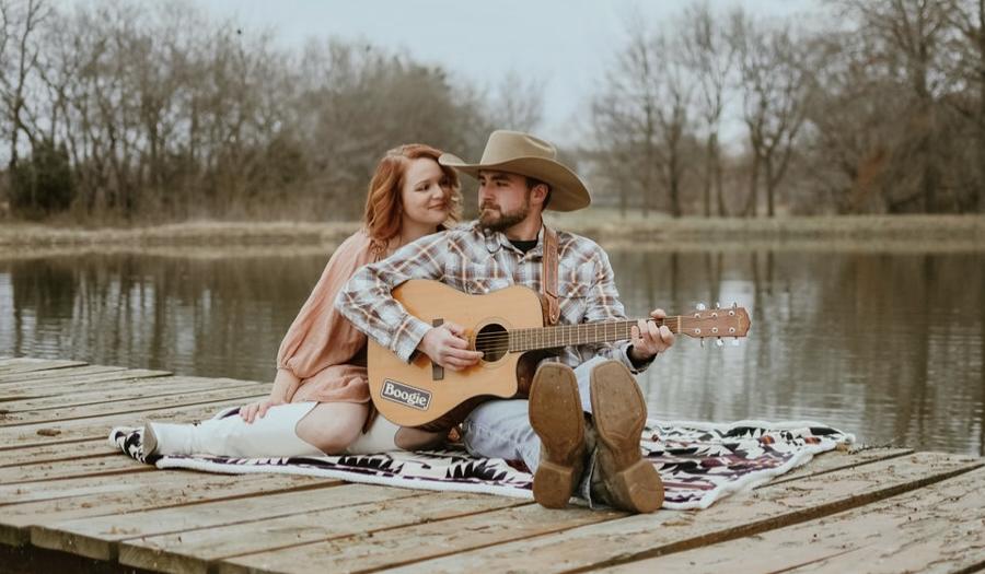 Elizabeth Burtnett and Stetson Brisbin's Wedding Website