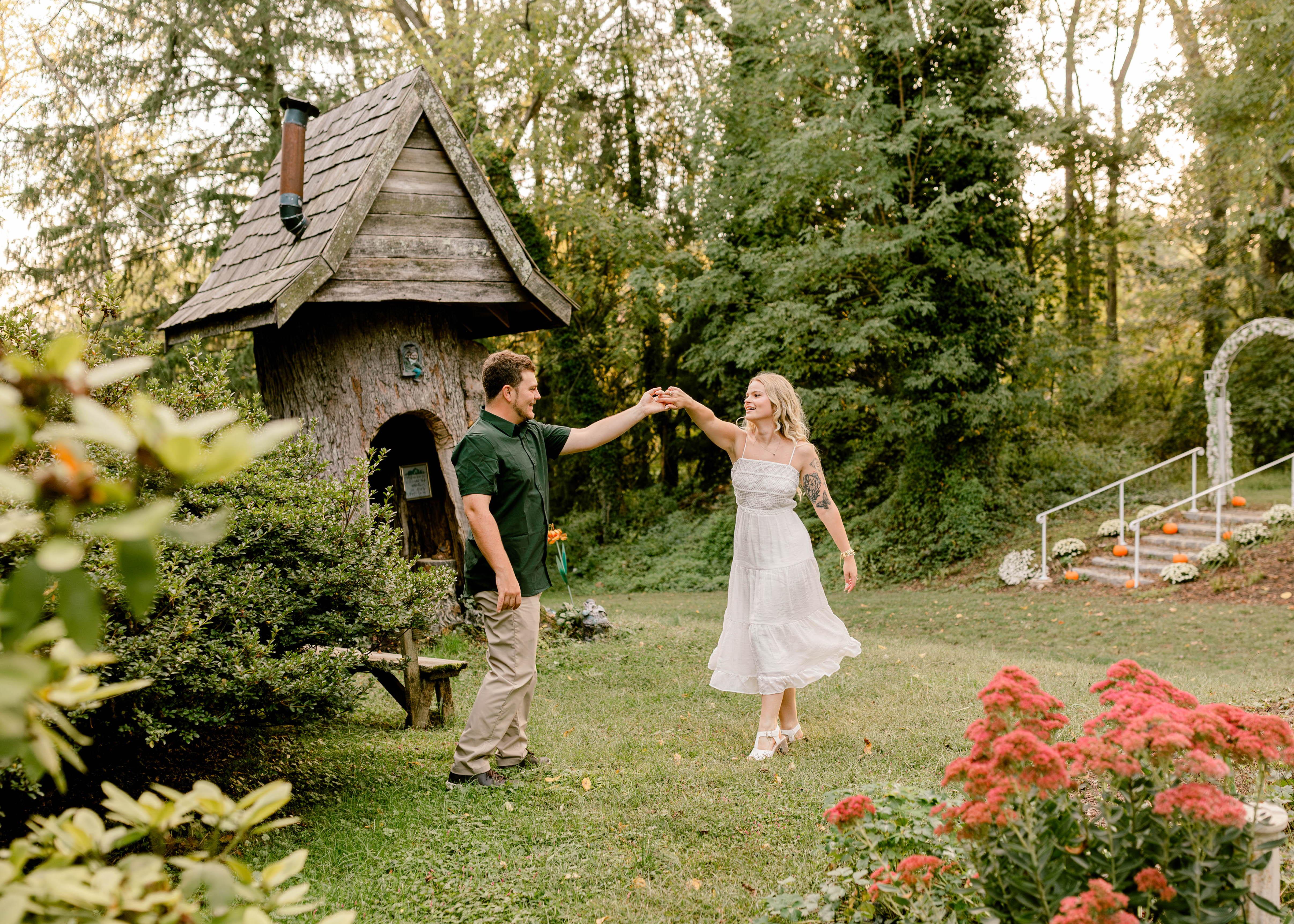 Alexis Miller and Matthew Grone's Wedding Website