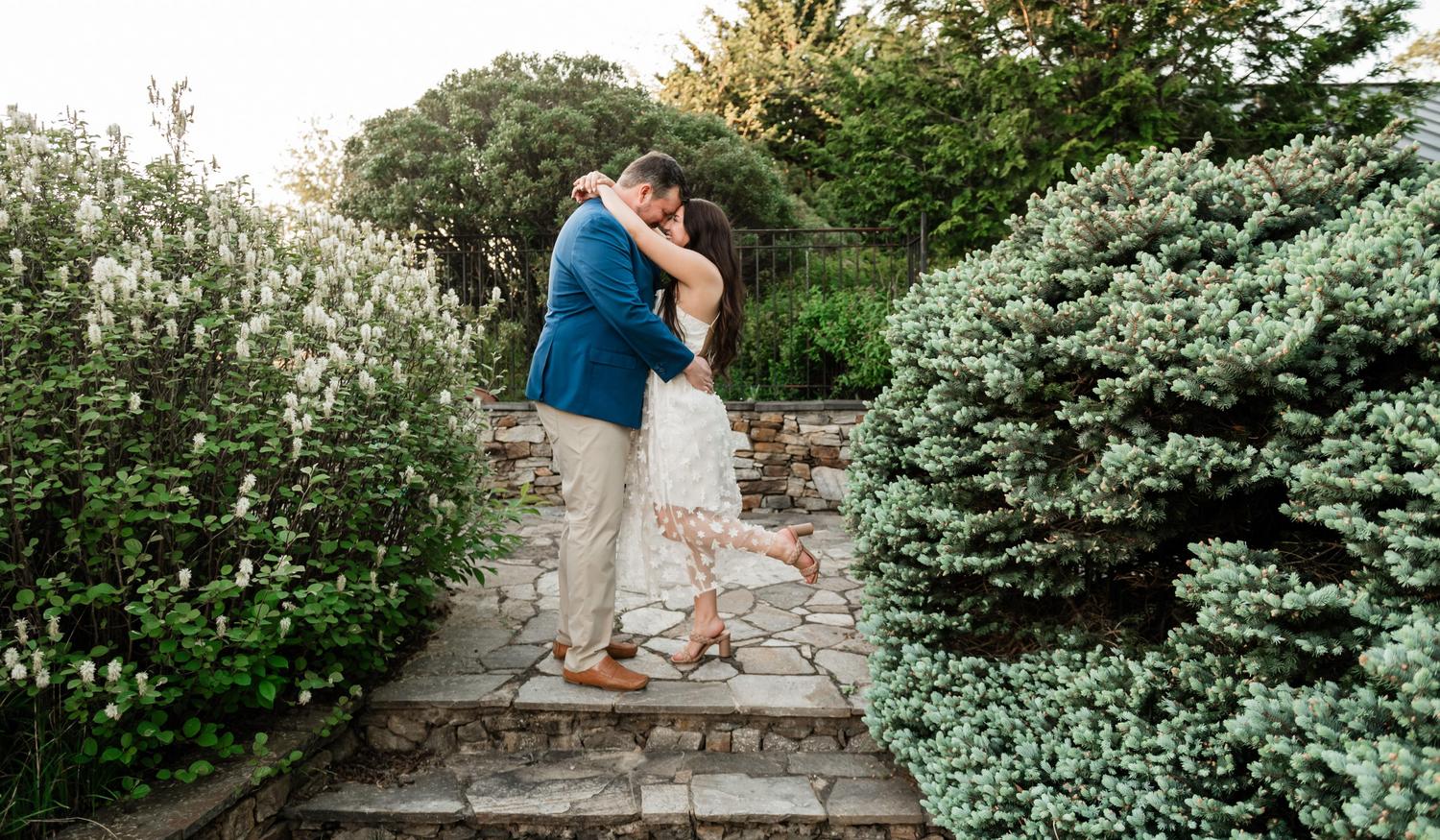 Emily Moles and Kameron Bowling's Wedding Website