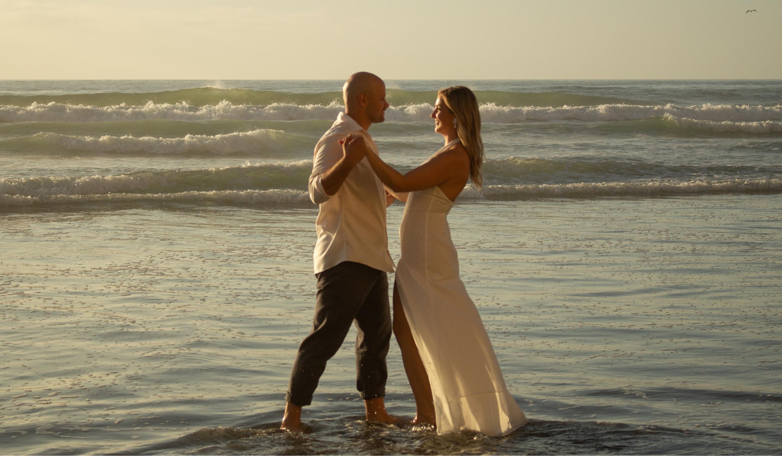 Noelle Gutowski And Johnny Drozd S Wedding Website