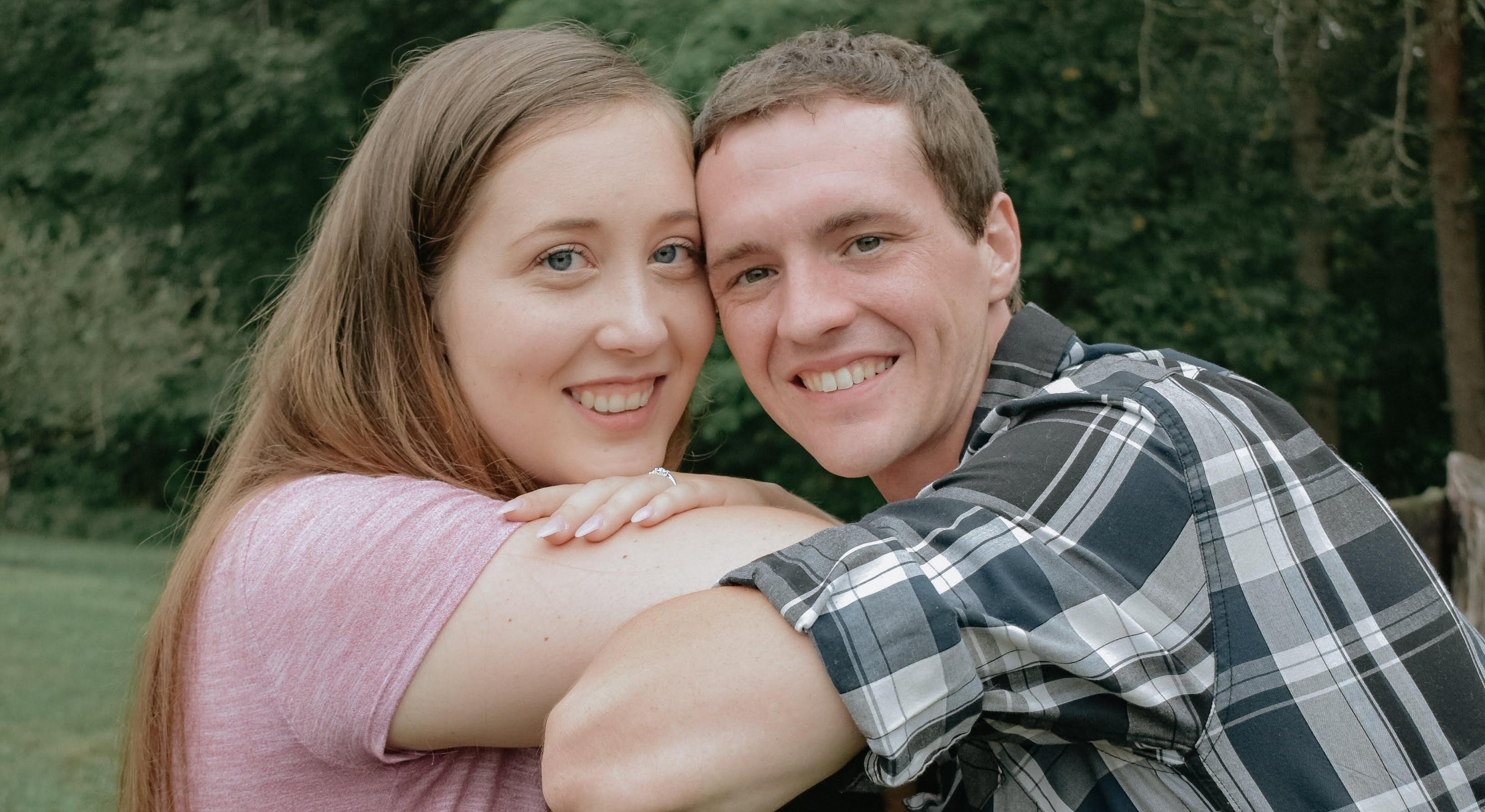 Alyssa Pettigrew and Daniel Bennett's Wedding Website