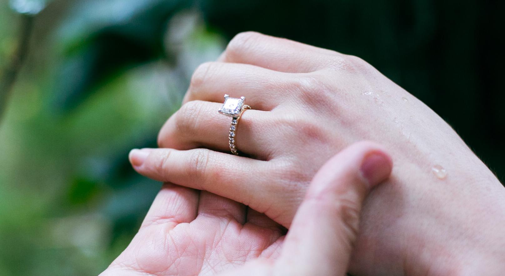 Kirk Castillo and Vi Dang's Wedding Website