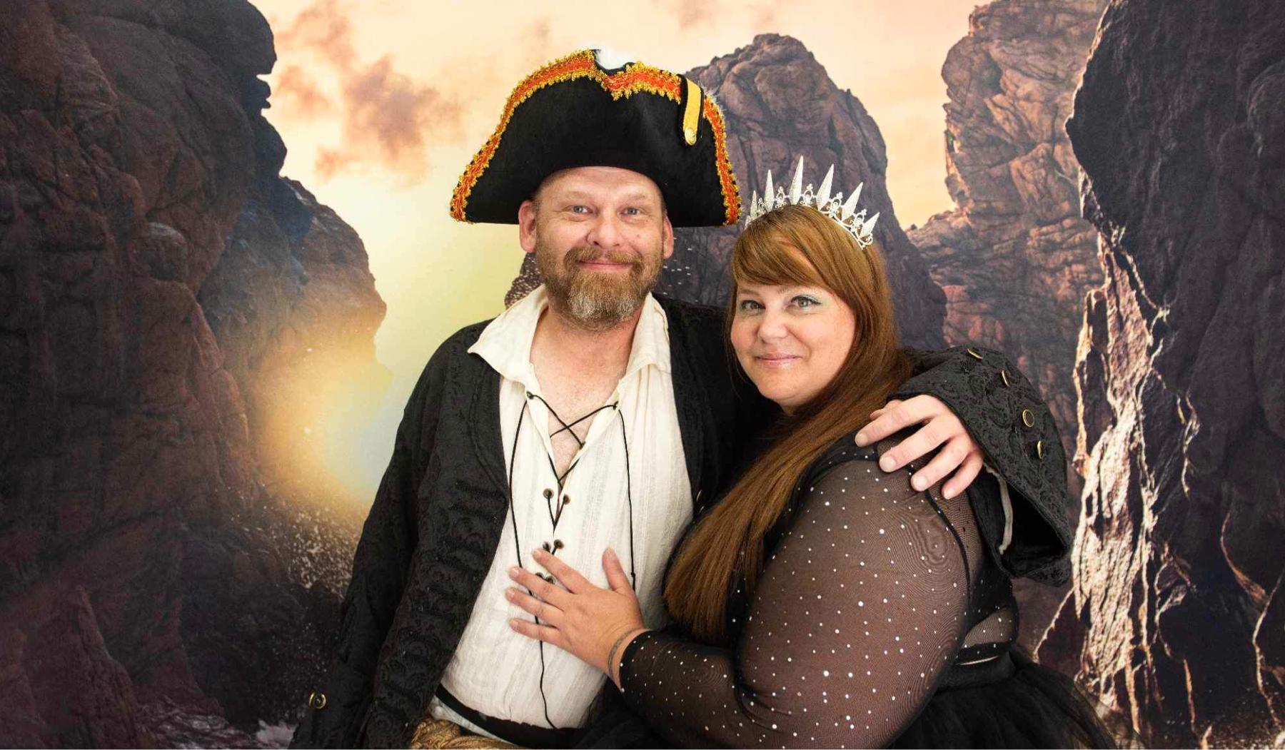 Jen Bloom and Ryan Schoenberger's Wedding Website