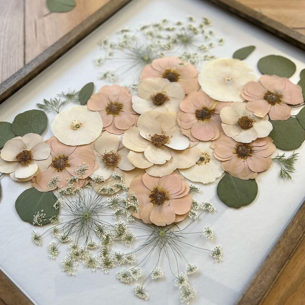Lena Dyer and Sarah Maillet's Wedding Registry on Zola
