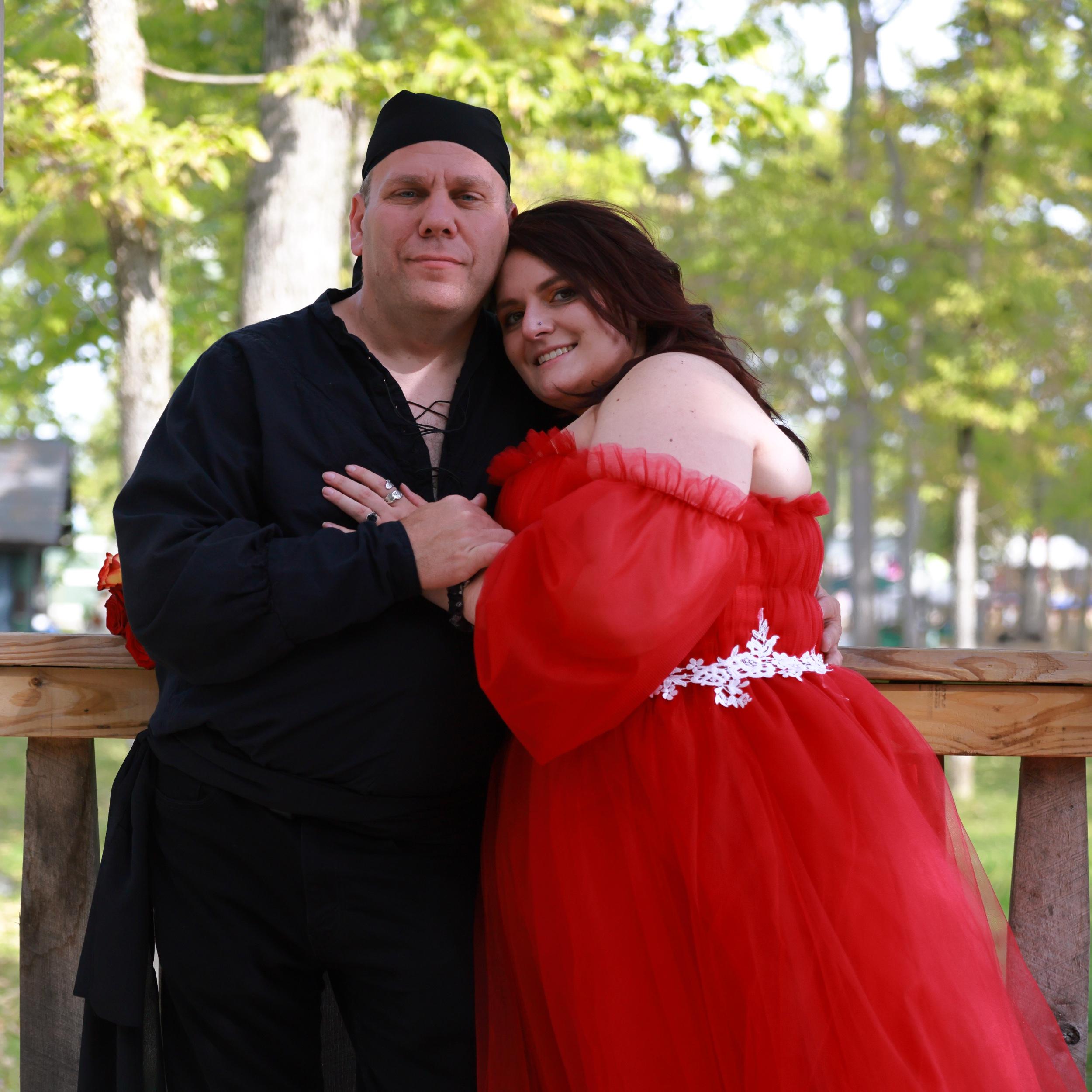 Sharayah Card and John Minderman's Wedding Website