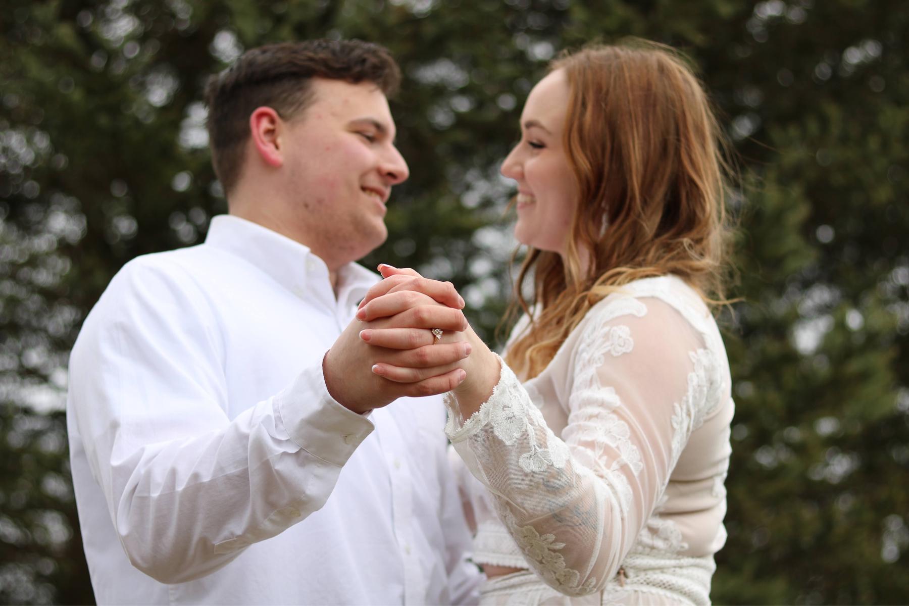 Thera Daudet and Ethan Earley's Wedding Website