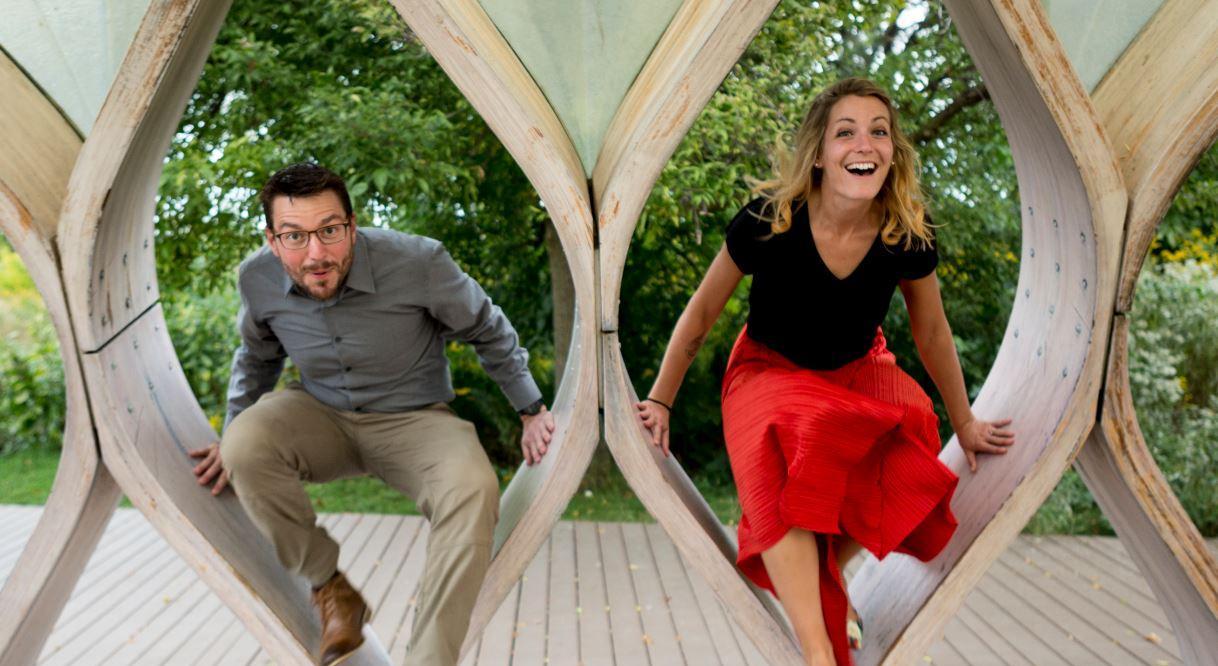 Sara Ooms and Jonathan Ellison's Wedding Website