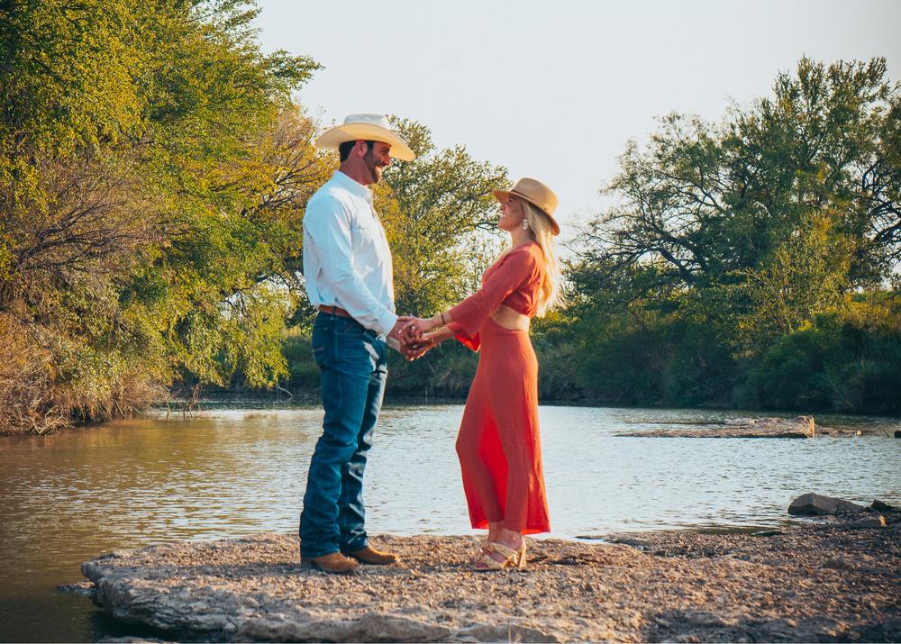 Diana Abrams and Jacob Scarbrough's Wedding Website