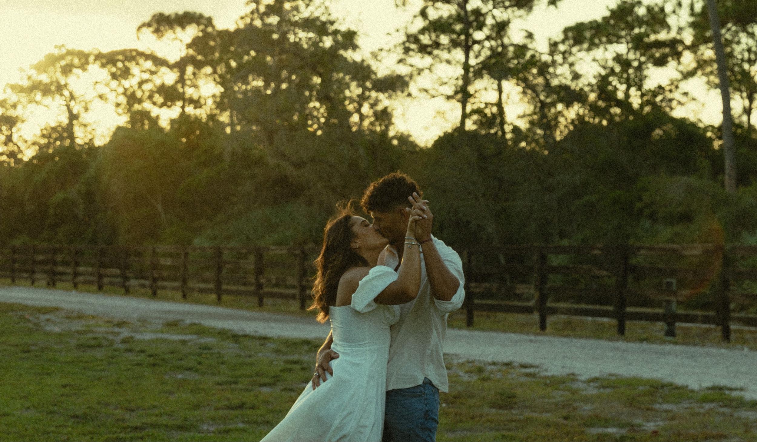 Yanne Evans Bento and Paulo Henrique Pereira's Wedding Website