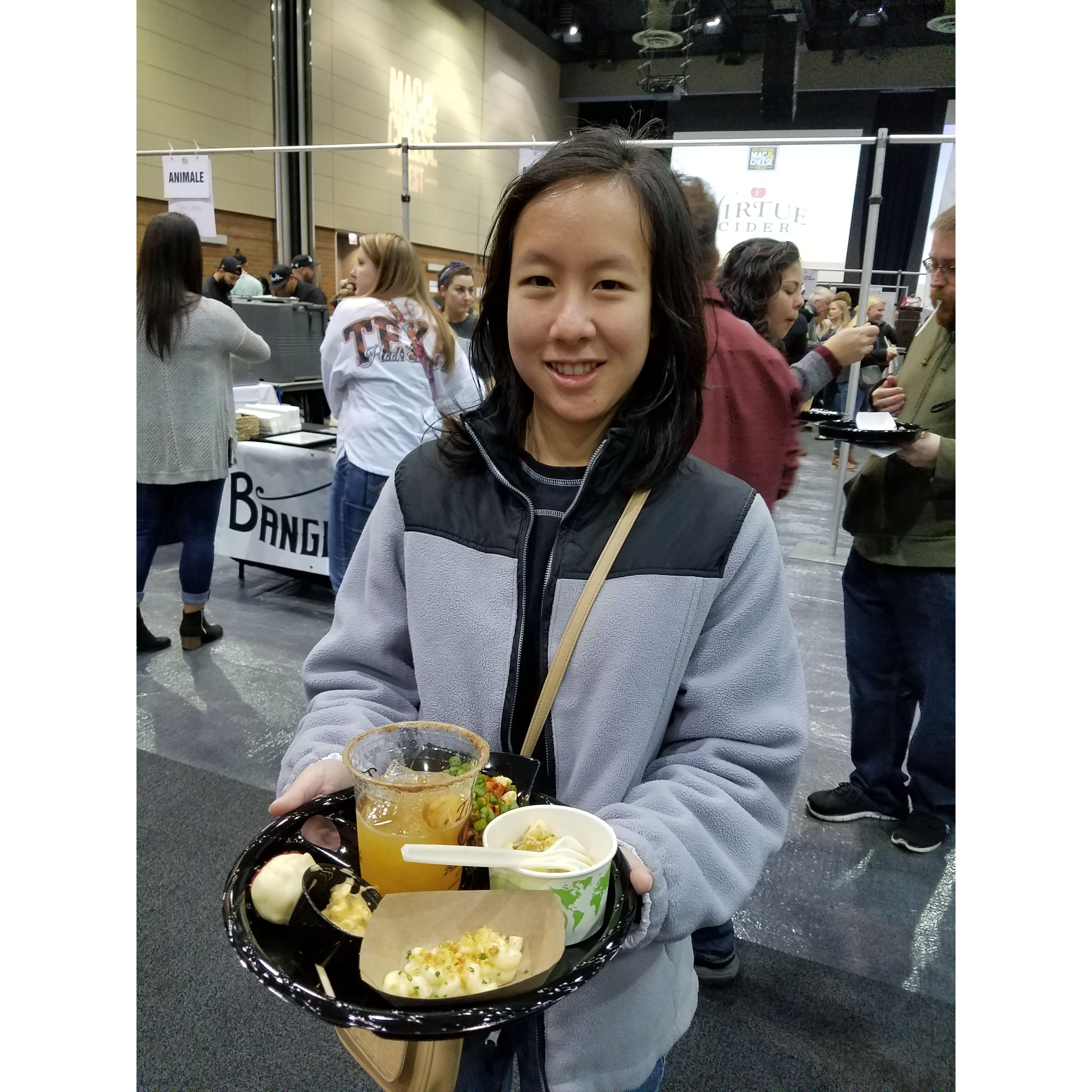 Monica Hue and Ji-hoon Kim's Wedding Website