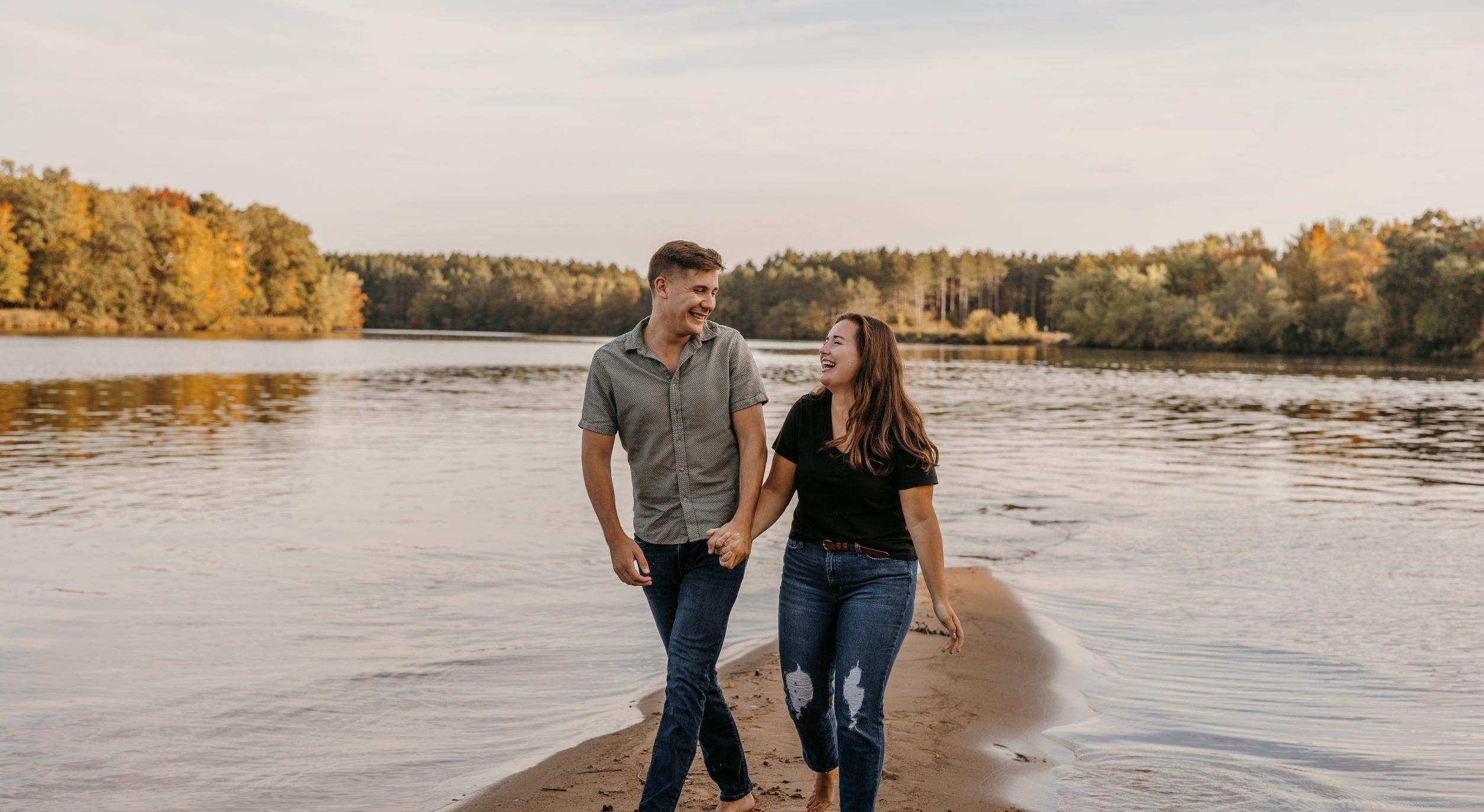 Halee Nieuwenhuis and Kyle Gates' Wedding Website