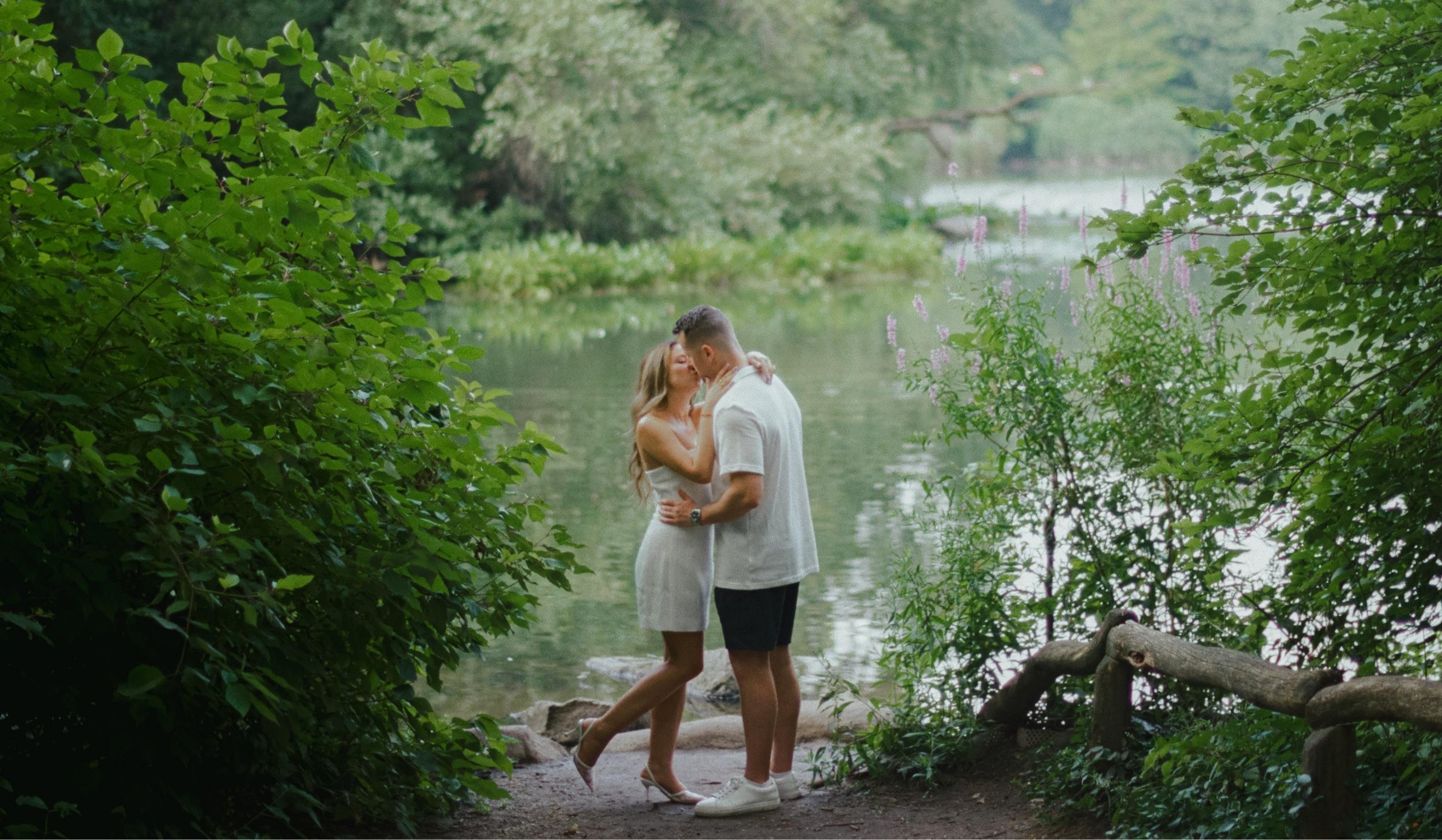 Bianca Dragusin and Colm Hassett's Wedding Website