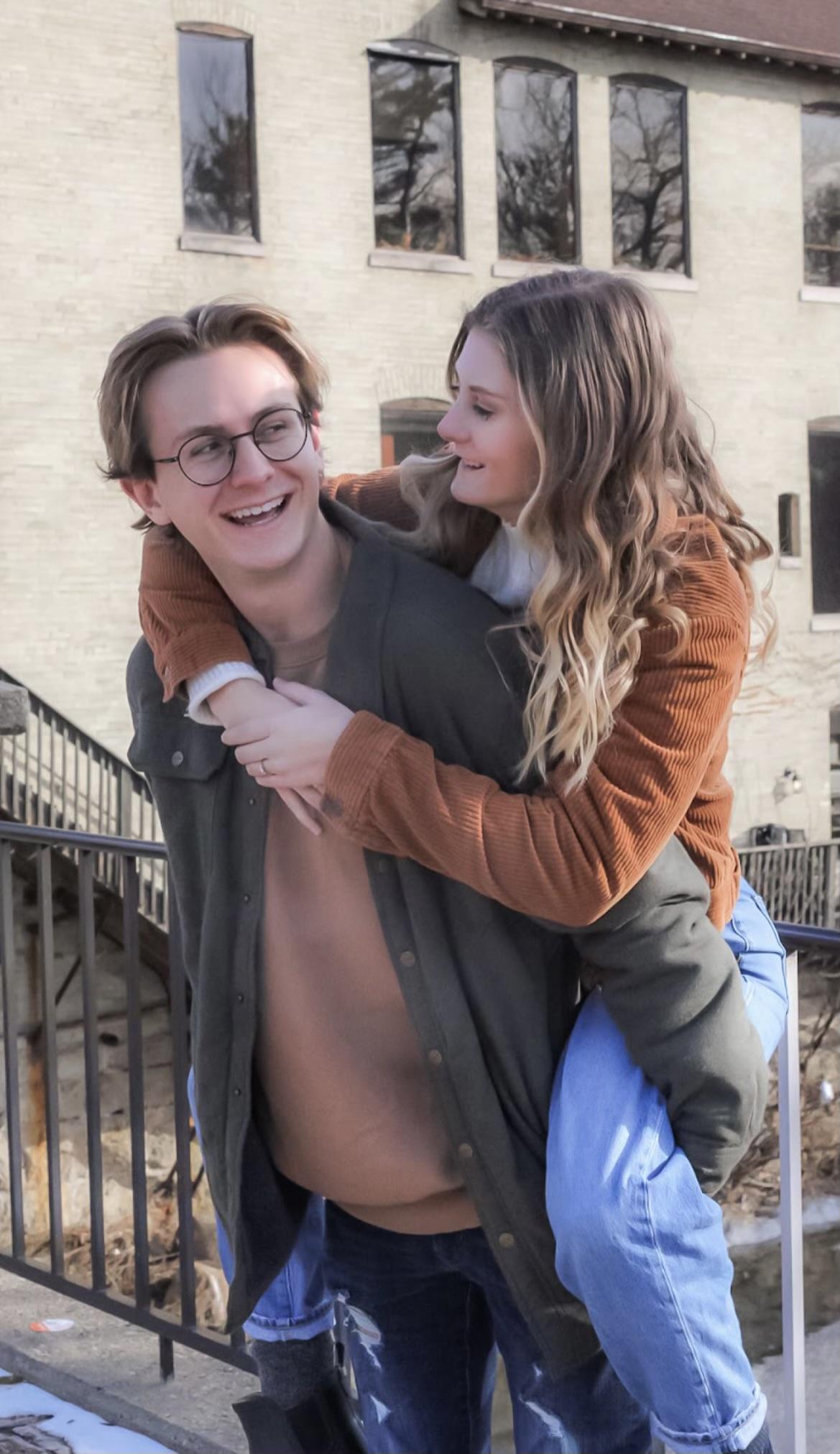 Connor Boinski and Madelynn Klug's Wedding Website