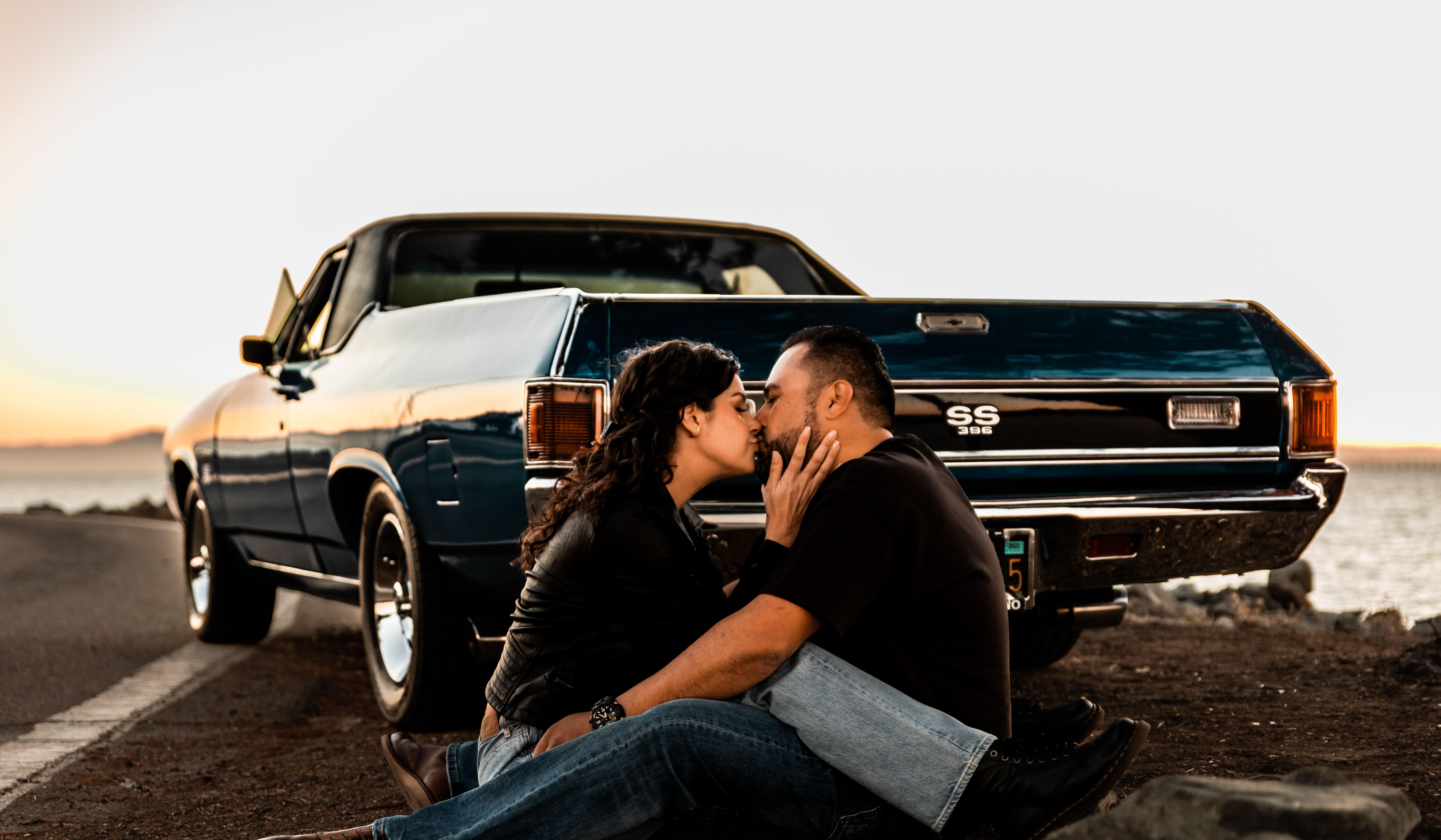 Alex Zamira and Bobby Flores' Wedding Website