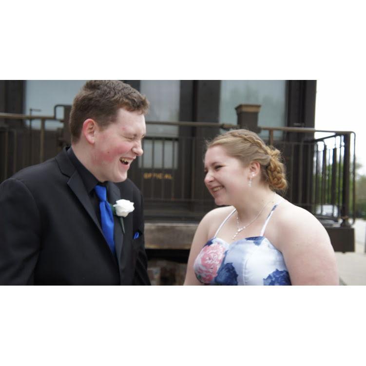 Grace Roy and Chase Foltz's Wedding Website