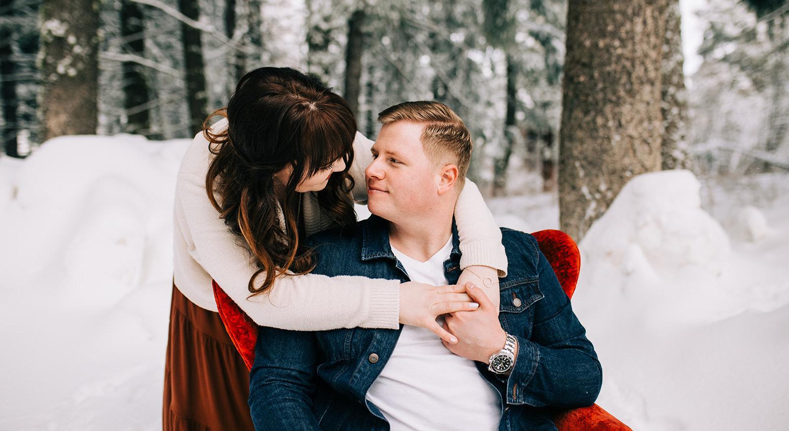 Krista Strauch and Tyler Engstrom's Wedding Website