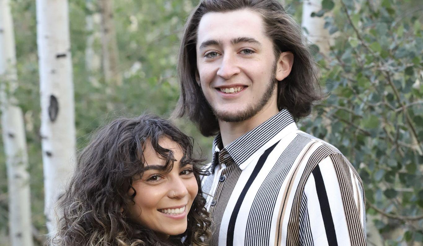 Elizabeth Texeira and Walker Grove's Wedding Website