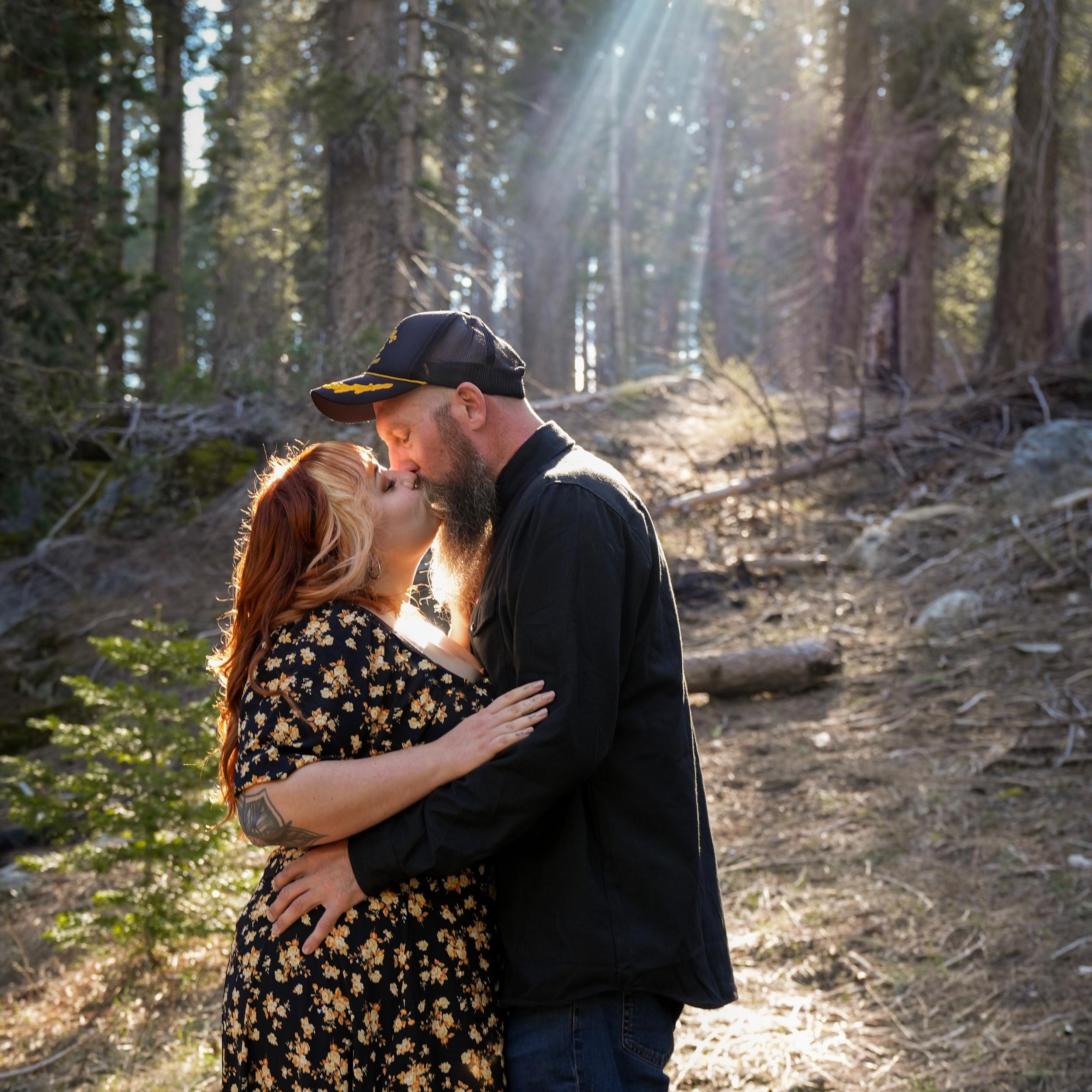 Lyndi Starr and Joshua Scott's Wedding Website