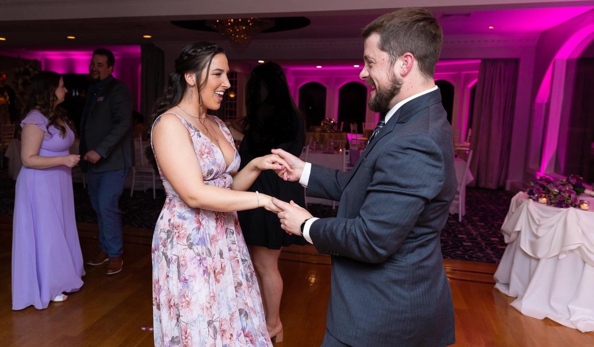 Alicen Mallory Conkey I and Henry George Conkey IV's Wedding Website