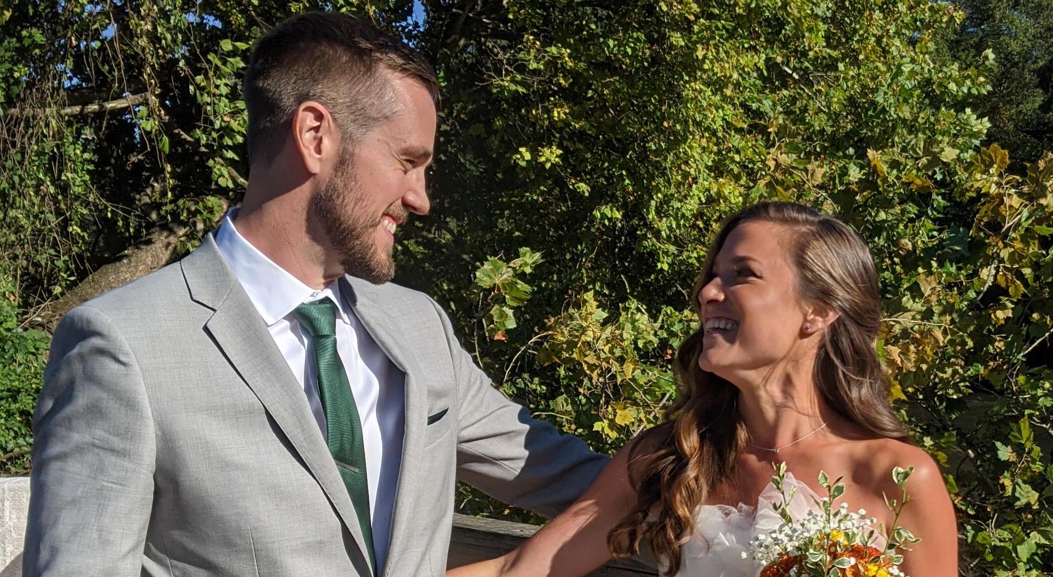 Bekah Pea and Robert Allred's Wedding Website