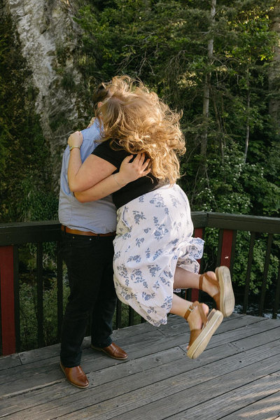 Lauren Howell and Dustin Leonard's Wedding Website