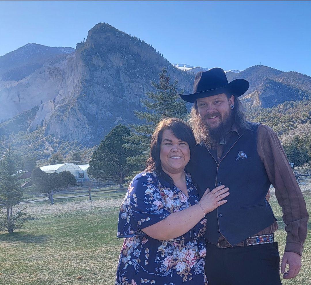 Stephanie Barney and William Travis Gray's Wedding Website