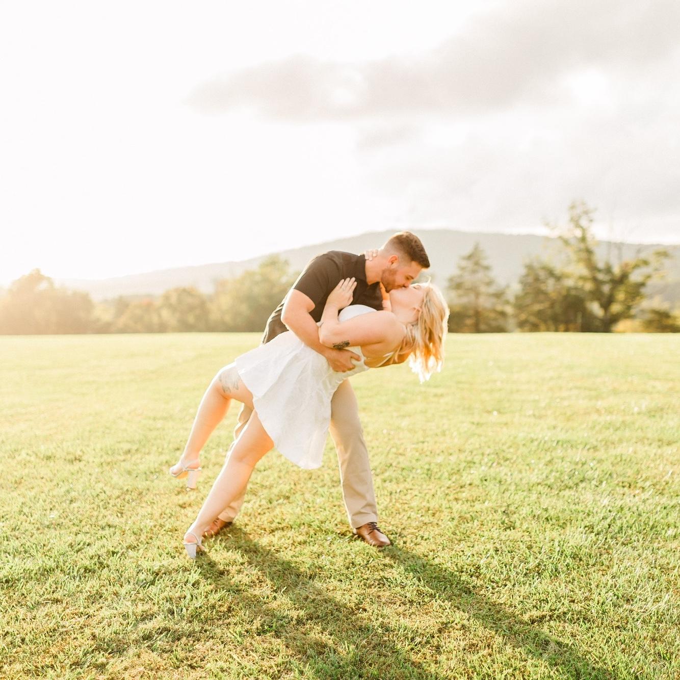 Autumn McKinney and Kevin Hix's Wedding Website