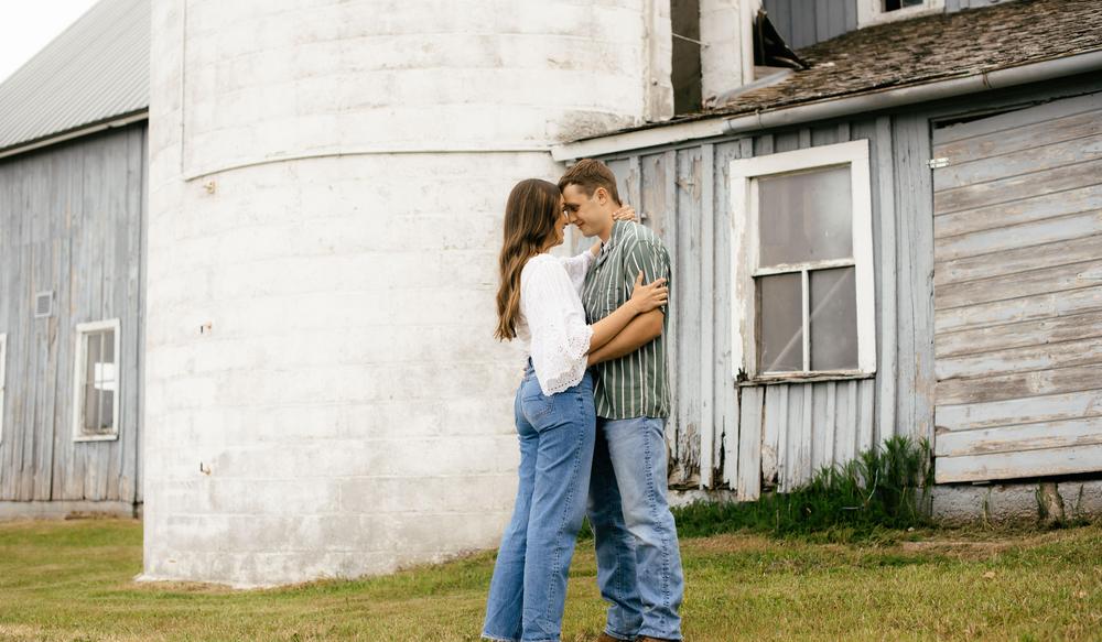 Adrianna Hanrahan and Cameron Hanrahan's Wedding Website