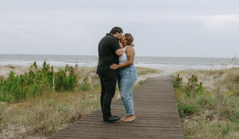 Alyssa Nicole Blose and Luke Thomas Farinaro's Wedding Website