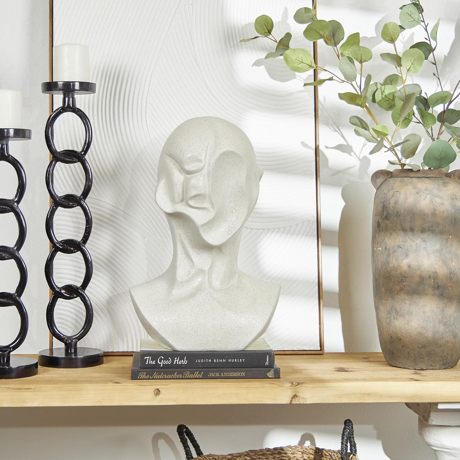 Tisbury Lane, Cubist Head People Sculpture - Zola