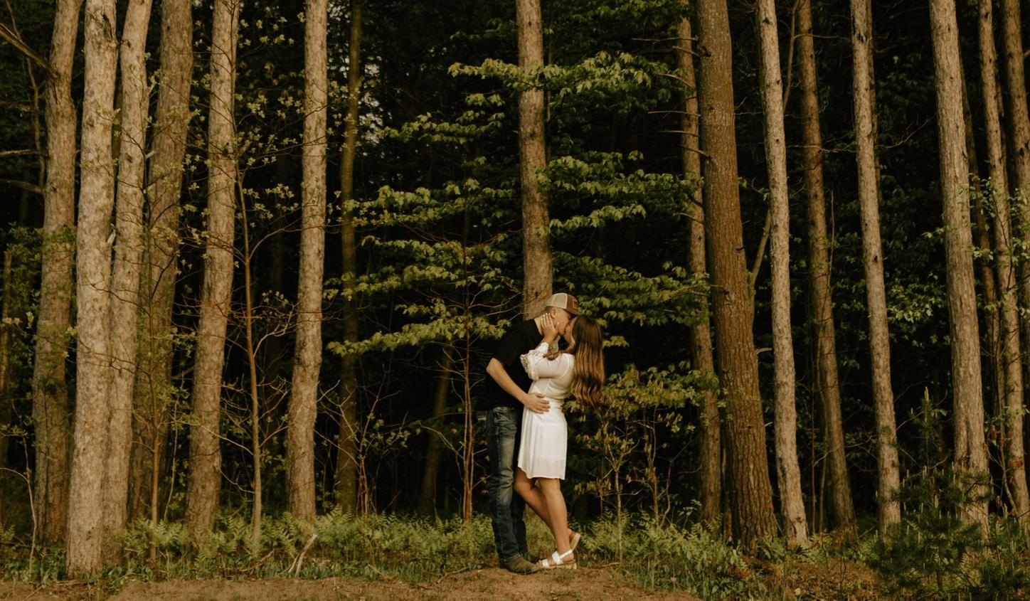 Avery Baumann and Noah Roelofs' Wedding Website