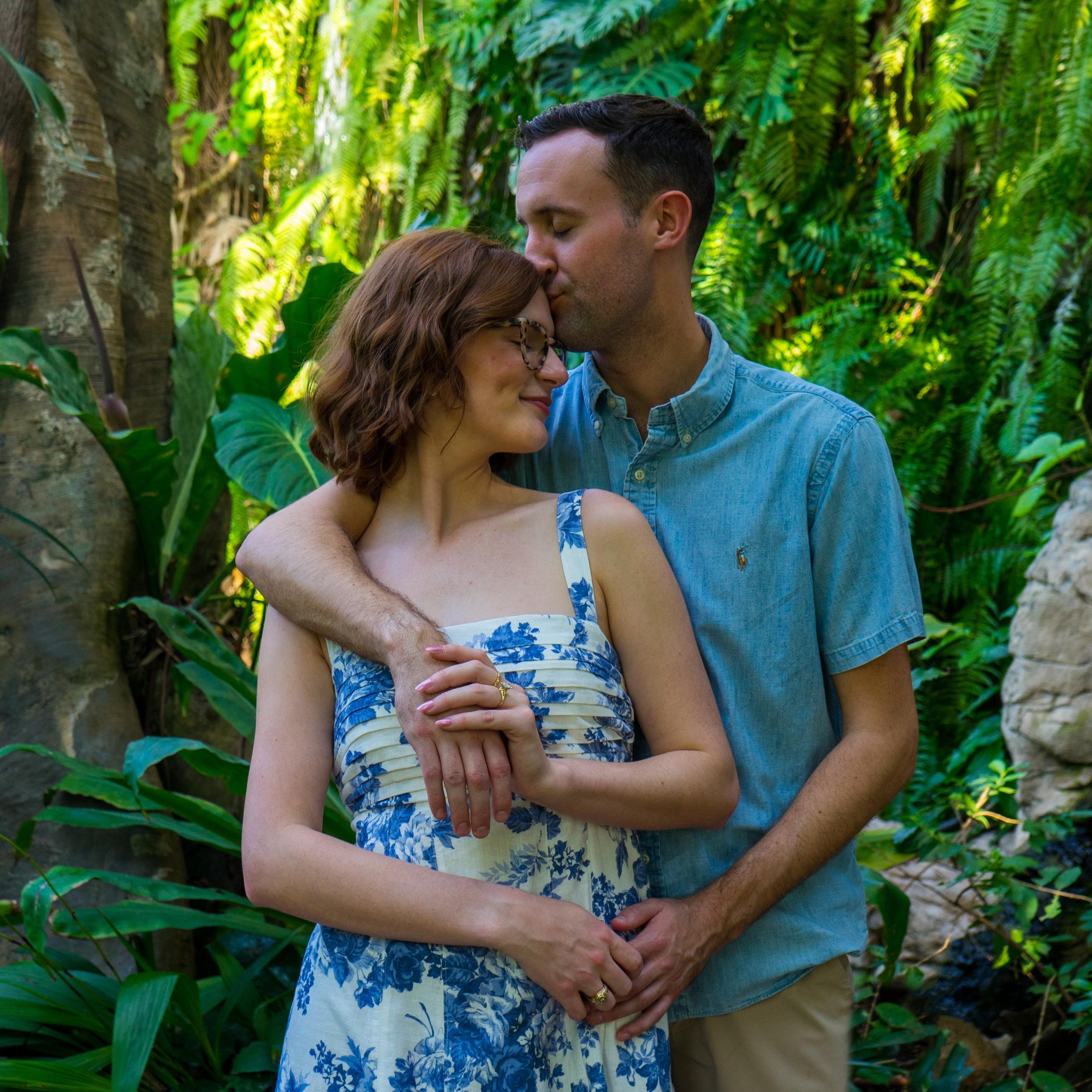 Laura Hunt and Alan Tyree's Wedding Website