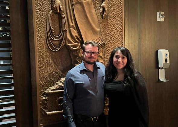 Minerva Reyes and Steven Hardy's Wedding Website