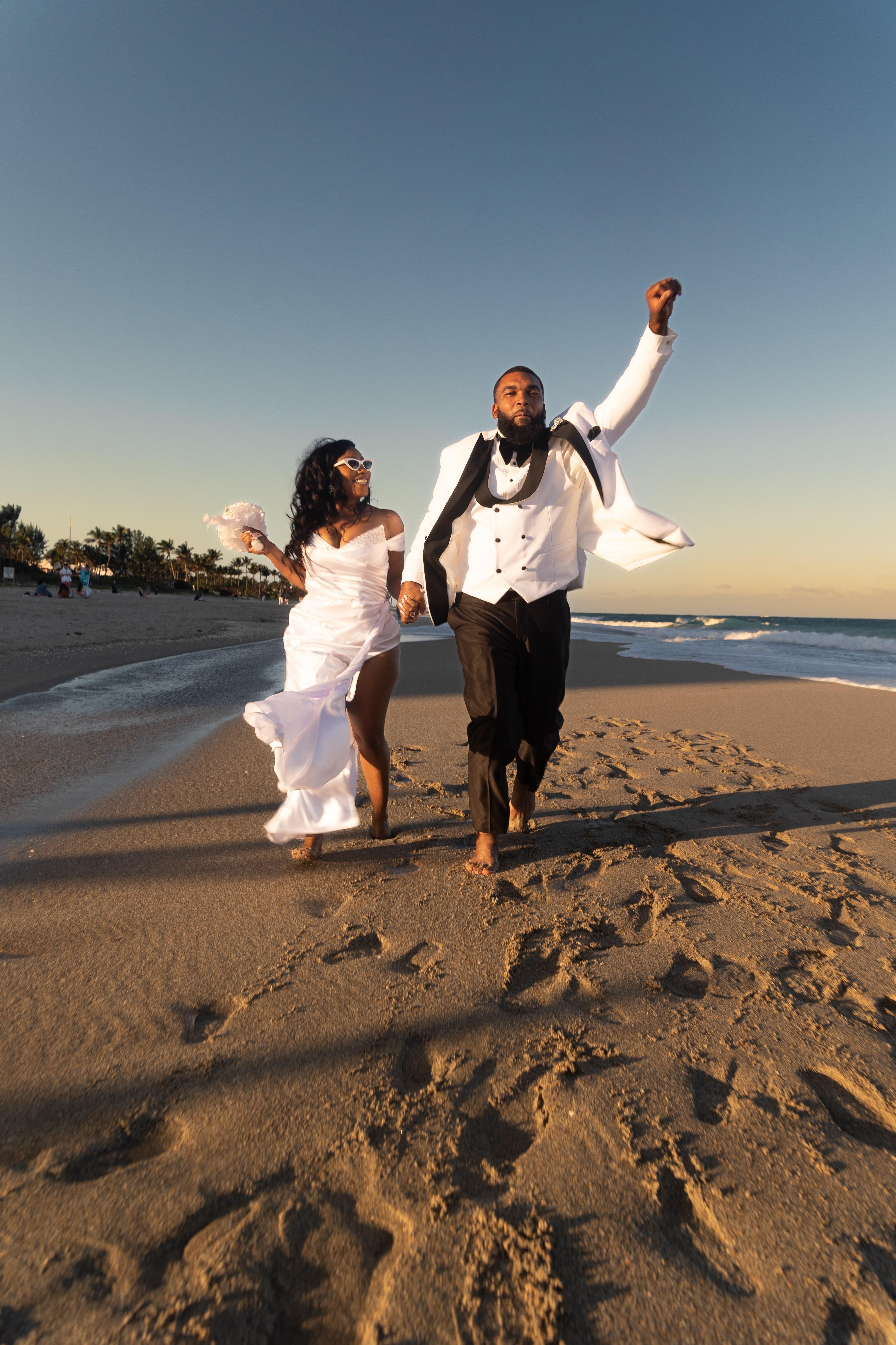 Les'Unique Hessing and Meltavis Porter's Wedding Website