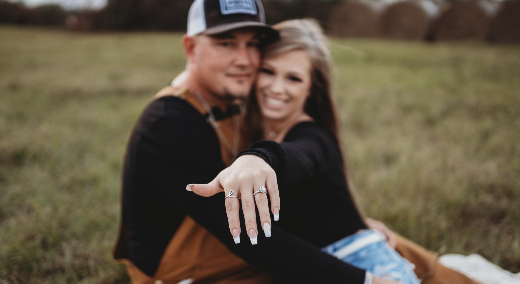 Jillian Hazlett and Lonnie Lowe's Wedding Website