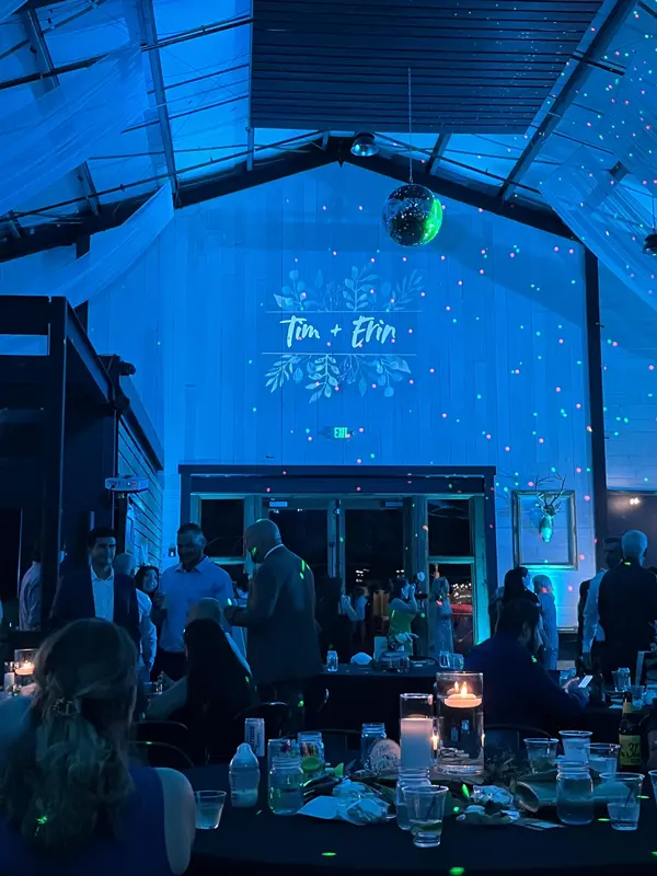 The Design Barn | Wedding Venues | Cost, Reviews & Photos | Zola