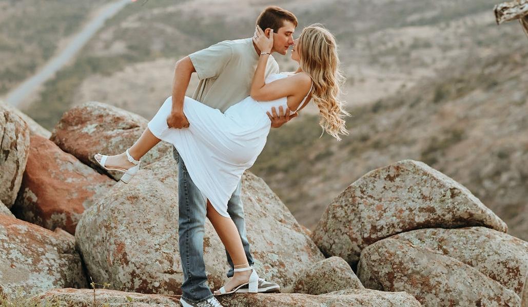 Cassidy Franklin and Tyler Hill's Wedding Website