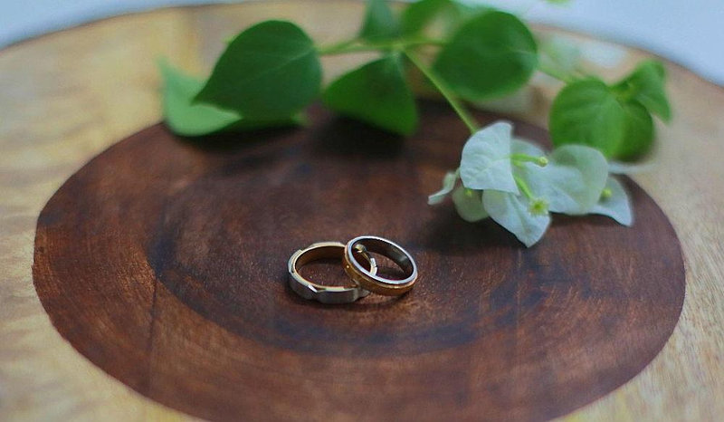 Sandeep B and Mrinalini V's Wedding Website