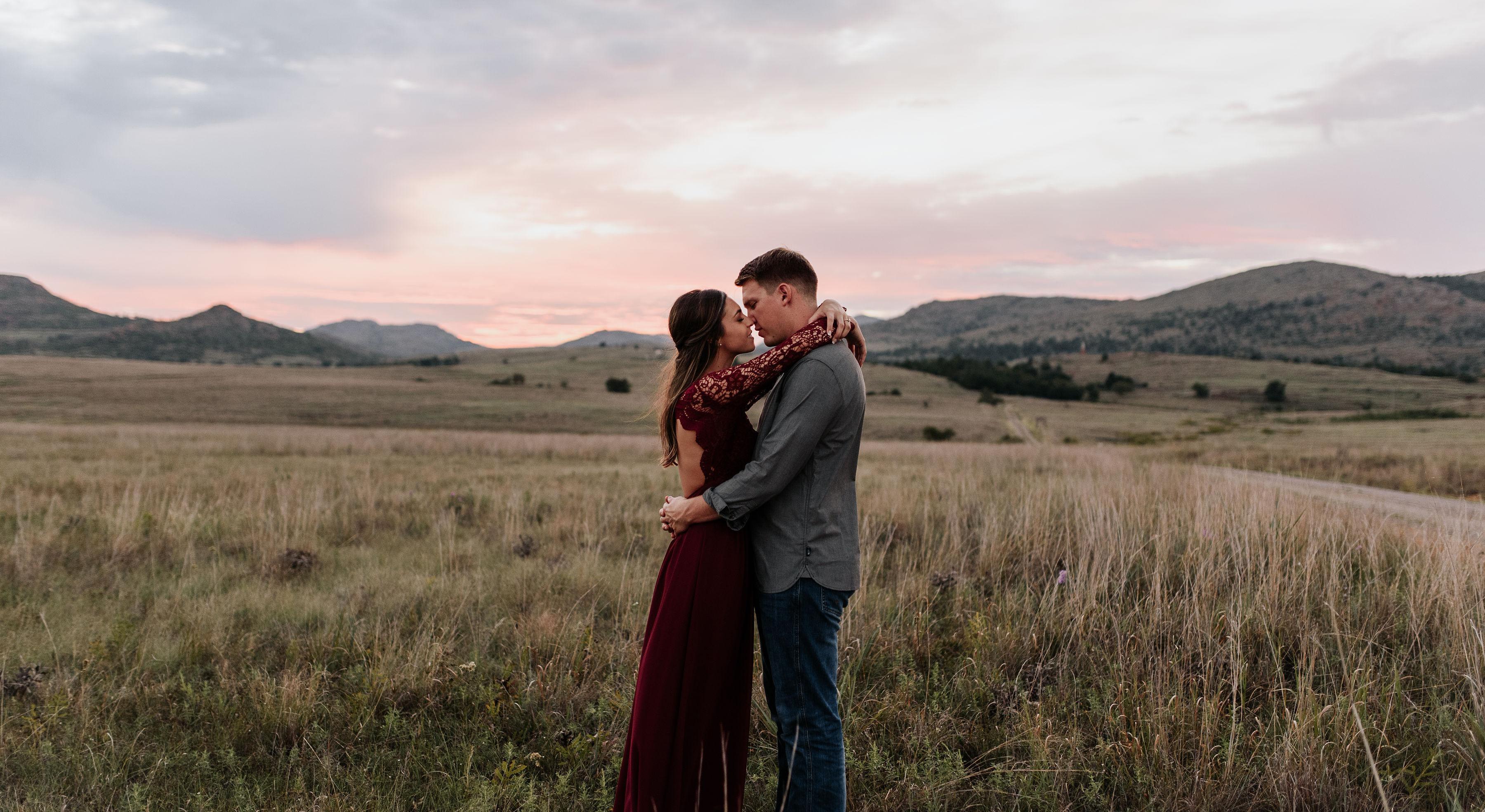 Kalli Goins and Aaron Kirkpatrick's Wedding Website