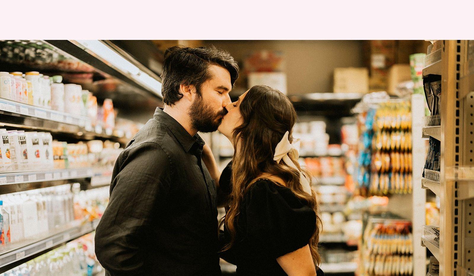 Stephanie Goldstein and Gavin Morehead's Wedding Website