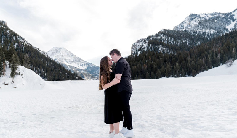 MaKayla Claypool and Hunter Karr's Wedding Website