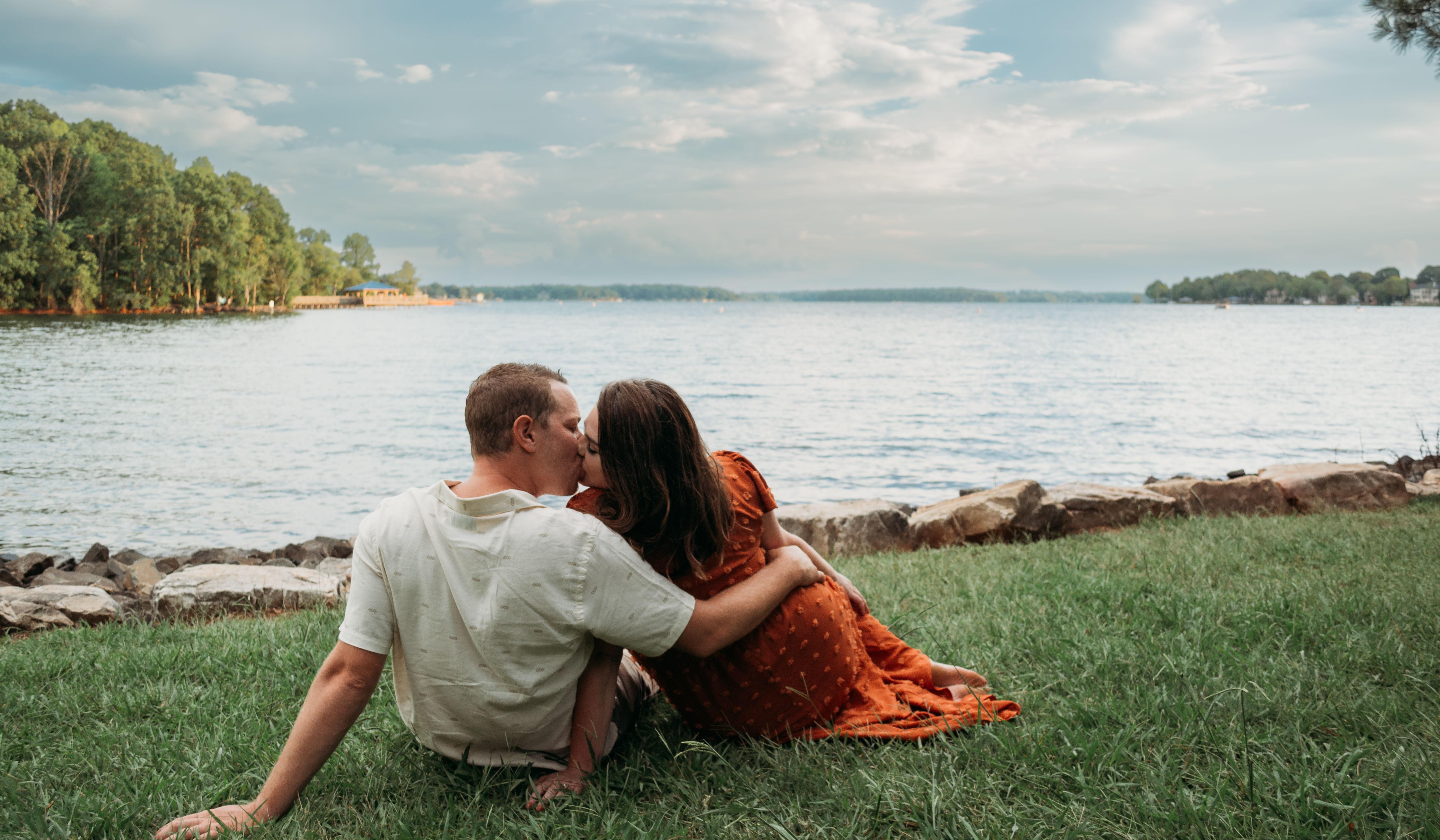 Anna Alexander and Logan Reeves' Wedding Website