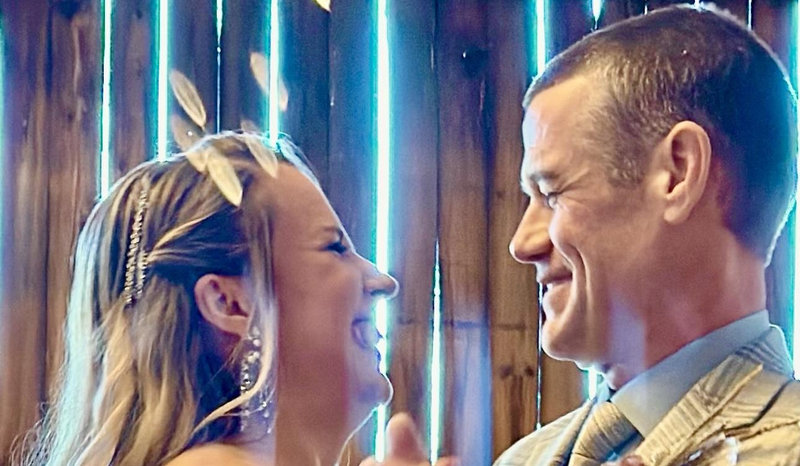 Kara Nichols and TJ Costello's Wedding Website
