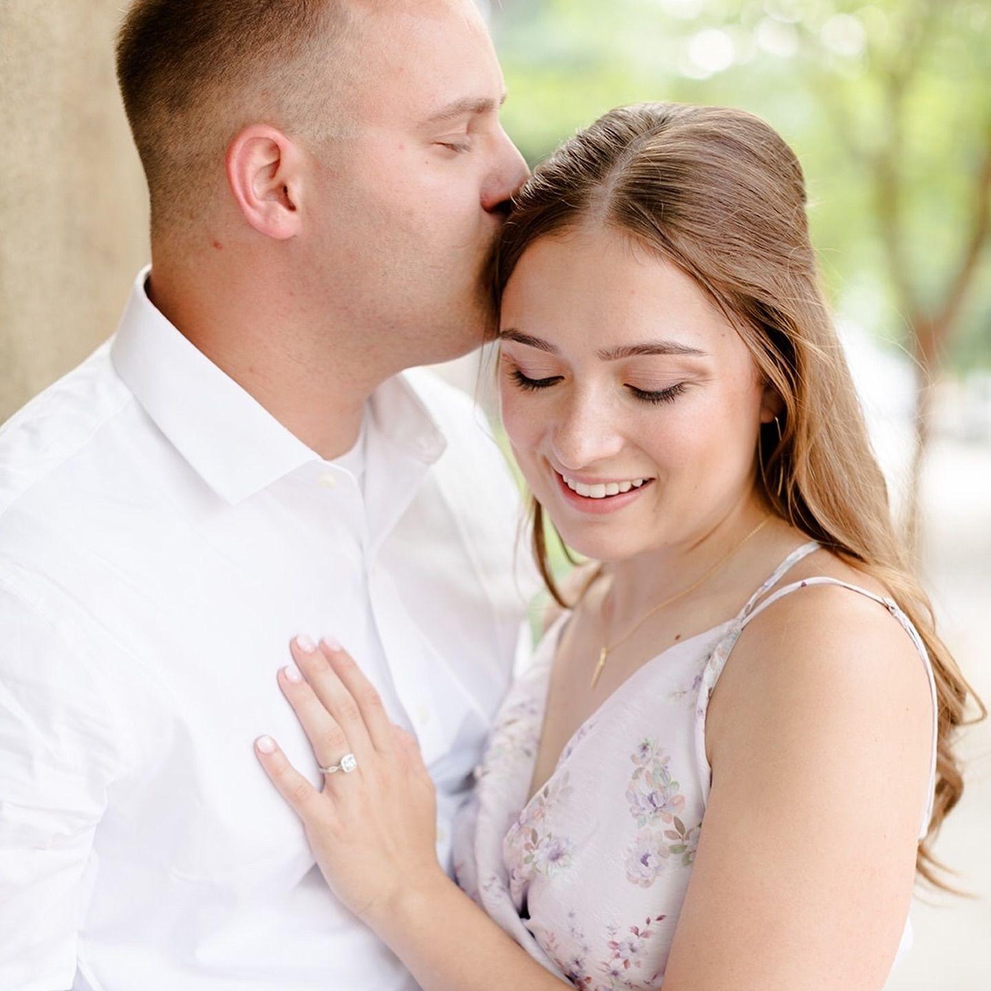 Madalyn Walters and Jonathan Goss' Wedding Website